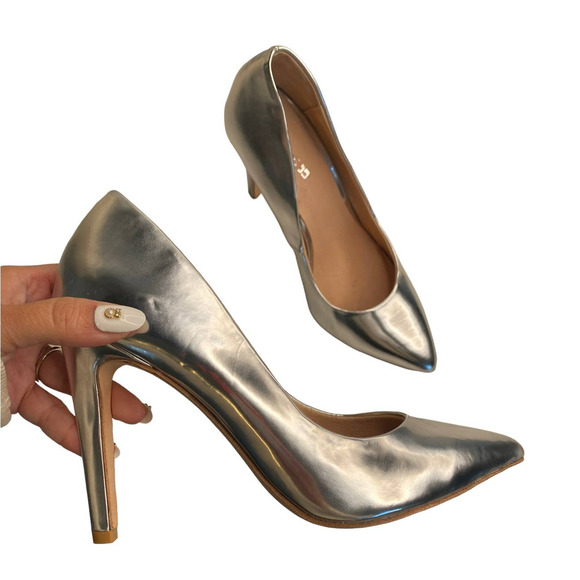 Joe's Jeans | Shoes | New Joes Y2k Silver Stunner High Heel Shoes Pumps ...